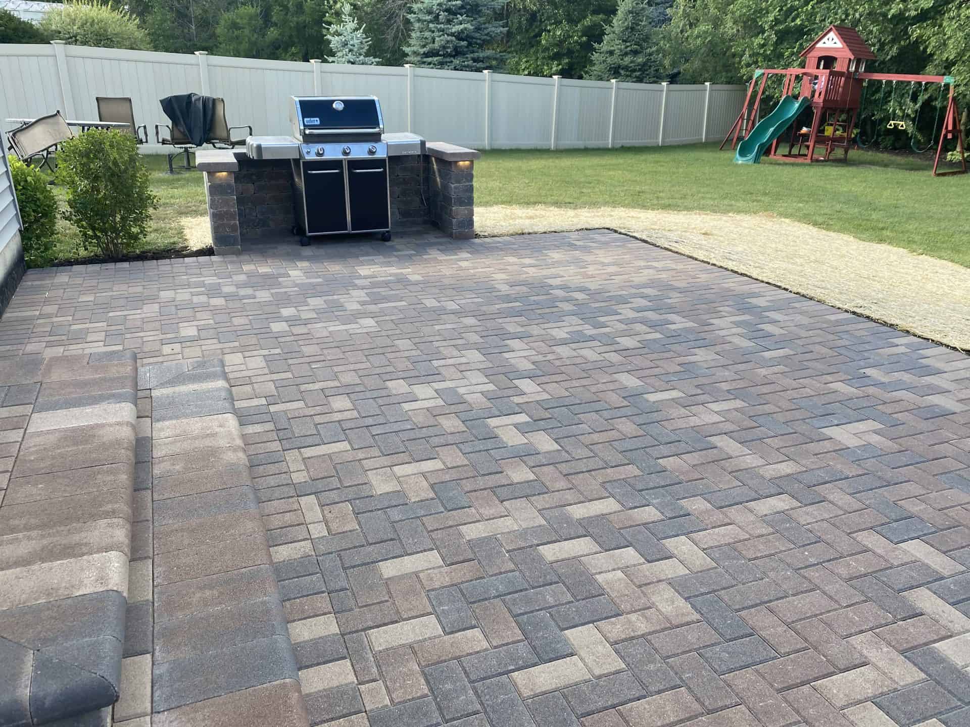 Landscaping | Cuttin Edge Lawn to Landscaping